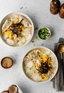Dduk Mandu Guk (Korean Rice Cake and Dumpling Soup) - Balance With Jess
